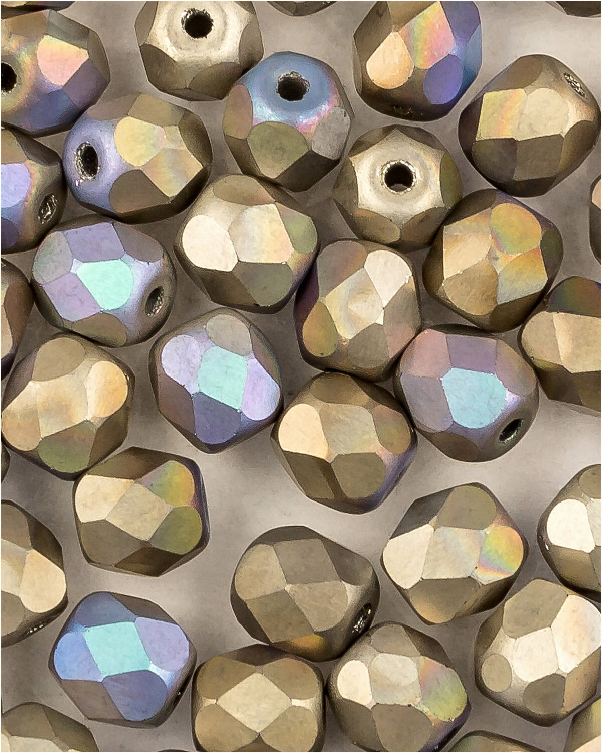 Стеклянные чешские бусины, граненые круглые, Fire polished, 4 мм, цвет Crystal Glittery Argentic Matted, 50 шт.