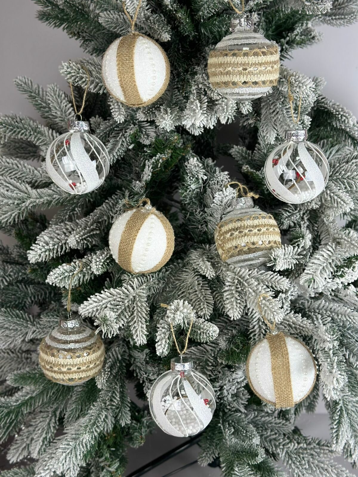Новогоднее украшение - Ёлочные шары 9 штук, диаметр 7,5 см, бежево-белые с рябиной