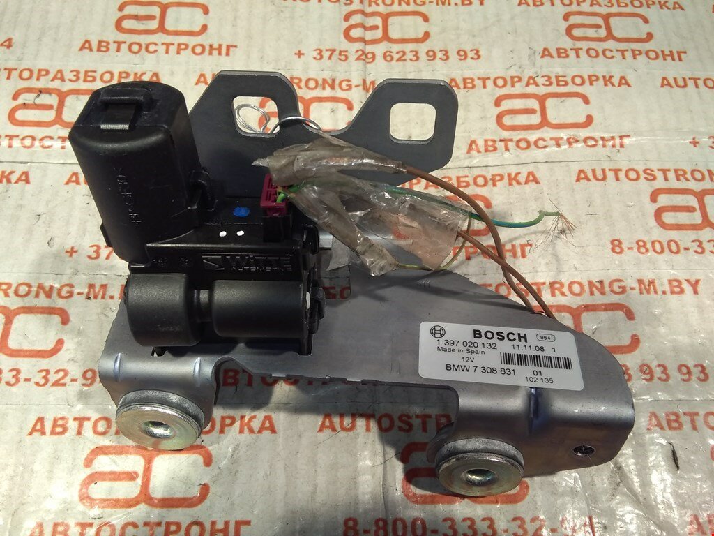 Замок заднего стекла BMW 5-Series (F07/F10/F11/F18) 51247250299 арт. 670489