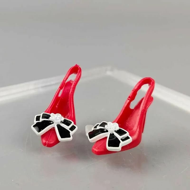 1 пара туфель на высоком каблуке для куклы Барби