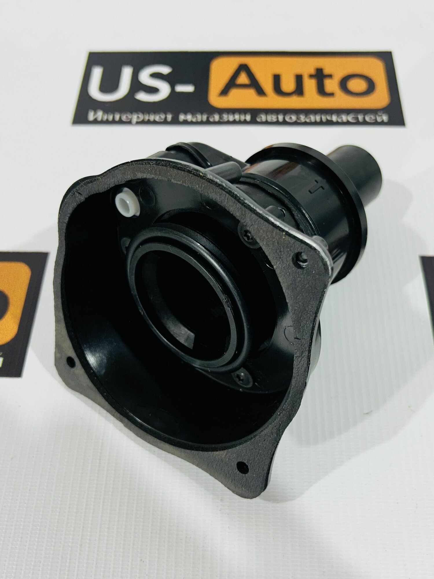 Заливная горловина бензобака Lada Vesta, Лада Веста арт. 21800110106410