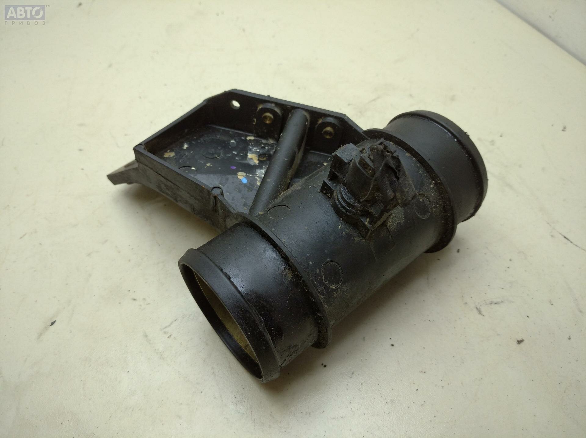 Расходомер (измеритель потока воздуха) Mercedes Sprinter W901-W905 (1995-2006)