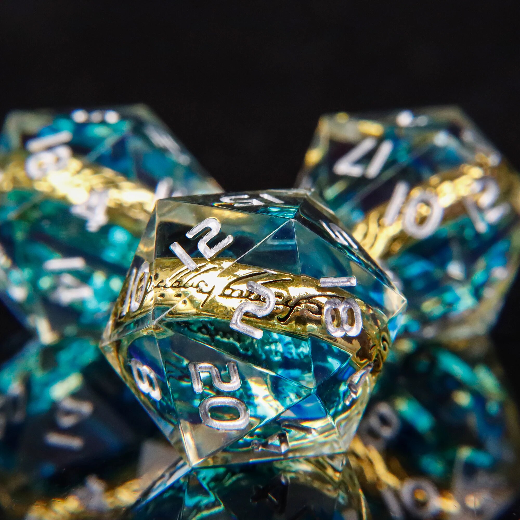 Набор кубиков GSF Властелин колец красные смола 7 шт Изумрудный, Only 3 pcs D205