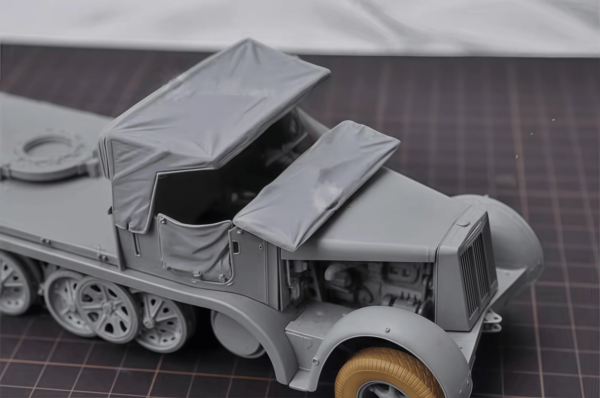 Набор для сборки модели Sd.kfz 7/1 EVANOVM из резины 1/35