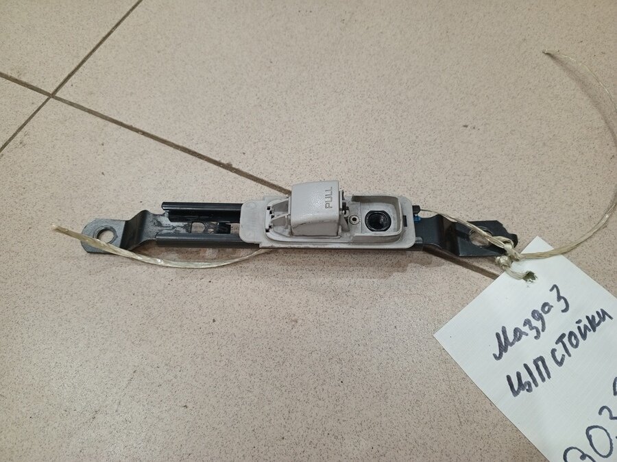 Механизм ремня безопасности переднего от Mazda 3 bk 2003-2009