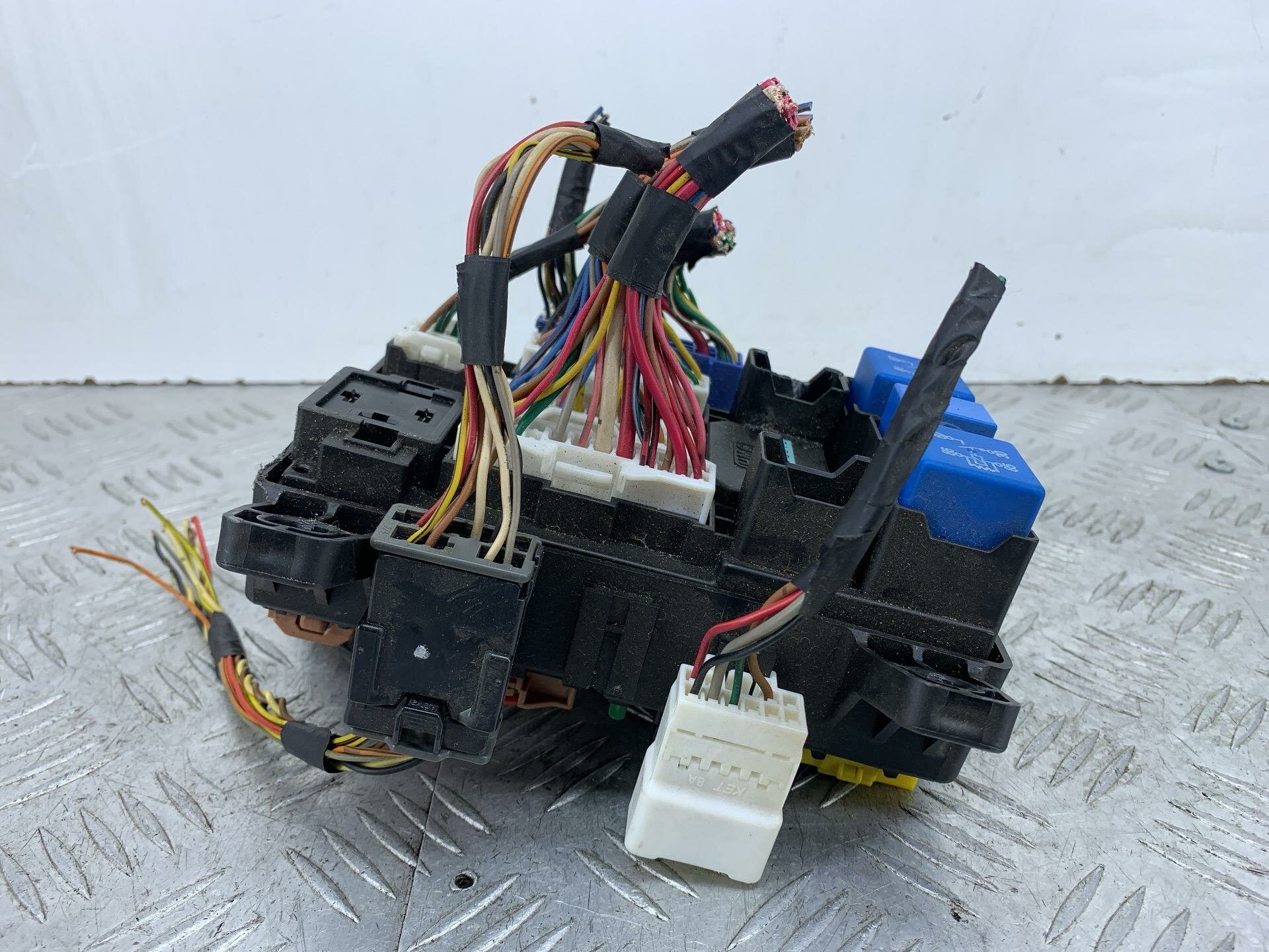 Блок предохранителей Hyundai Getz рест. 2006 91198-1C010