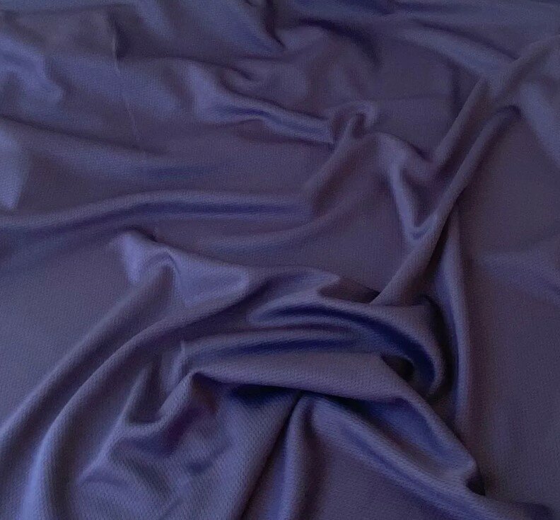 Сетка ложная 160г, 100% п/э. Цвет василек. Готовый отрез 3*1,5м