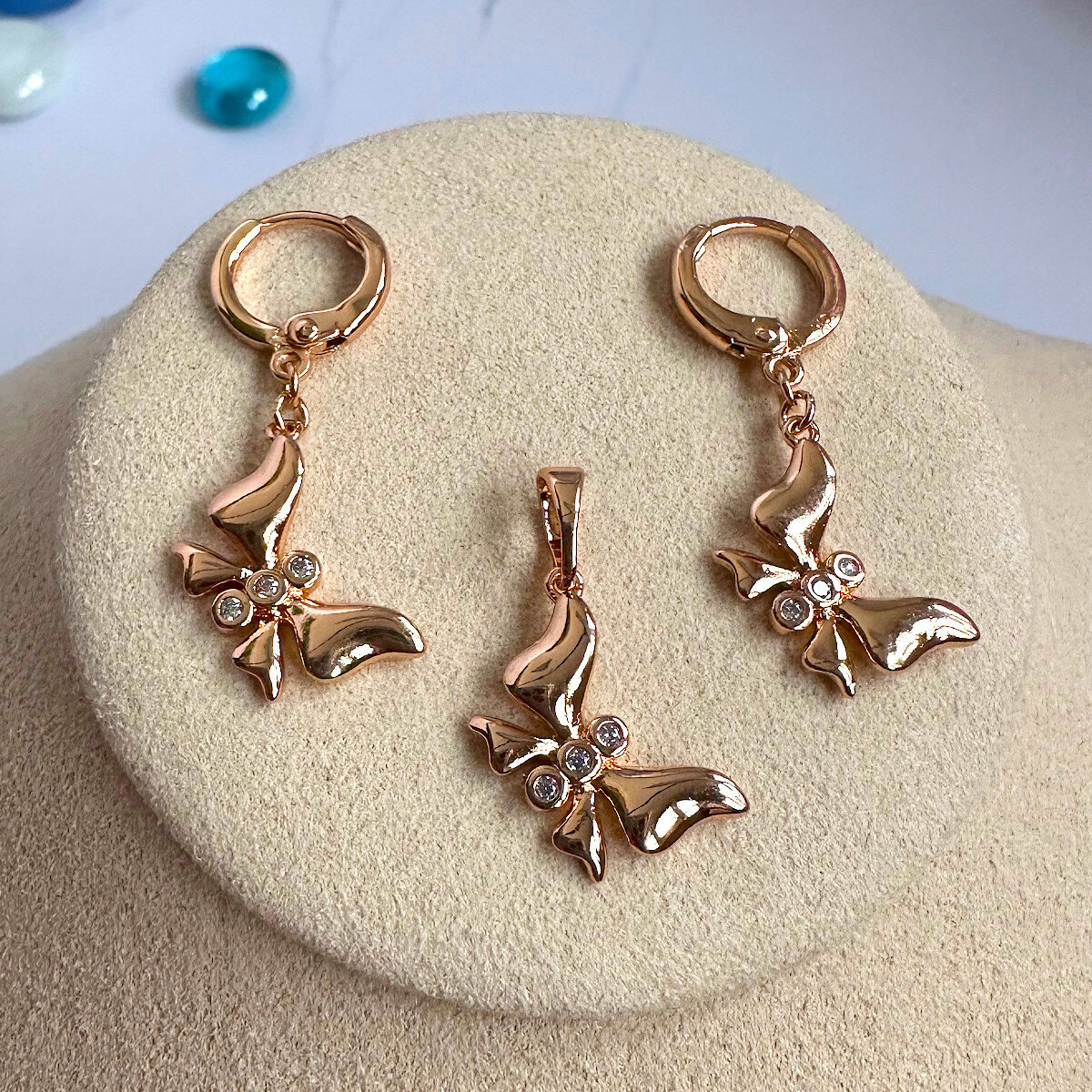 Комплект бижутерии XUPING JEWELRY: подвеска, серьги, циркон