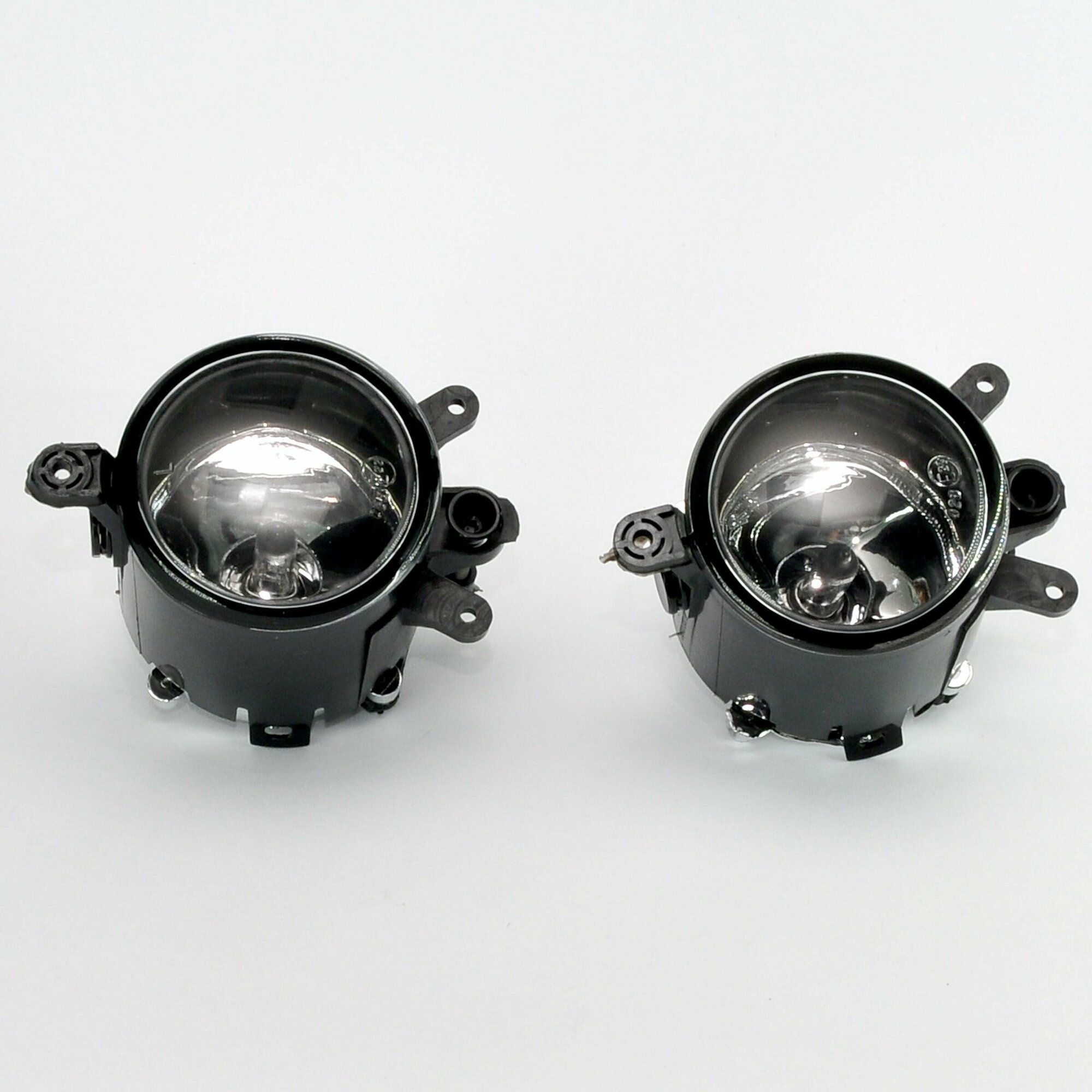 Фара противотуманная для ГАЗ Газель NEXT, Газель Бизнес, ВАЗ 2170 Лада Приора