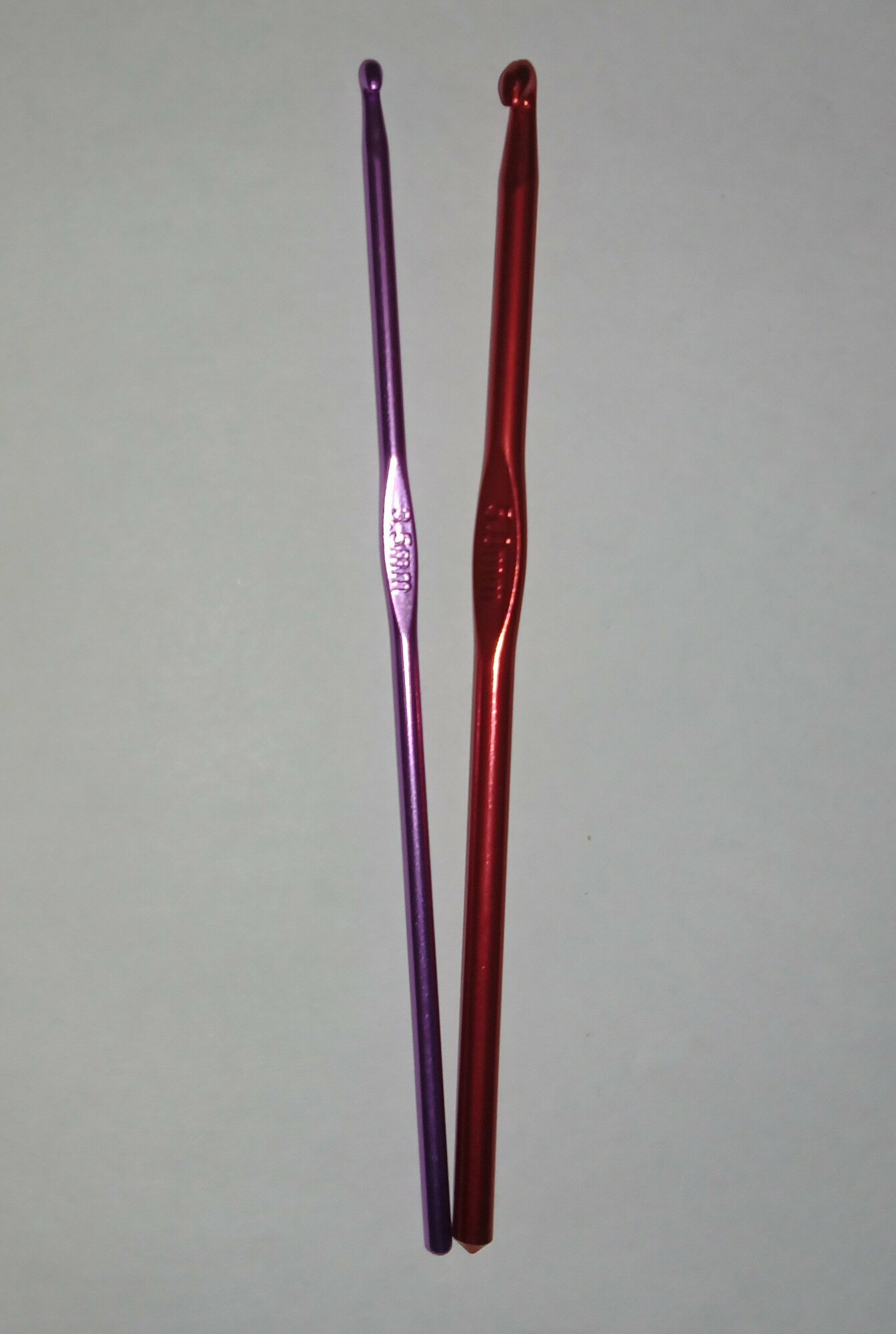 Набор крючков для вязания 2 шт, 3,5 мм и 5 мм