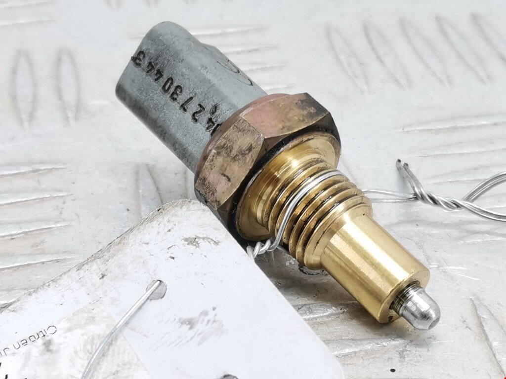 Датчик включения заднего хода (лягушка) Citroen Jumper (Relay) 2 225753 арт. 2008228