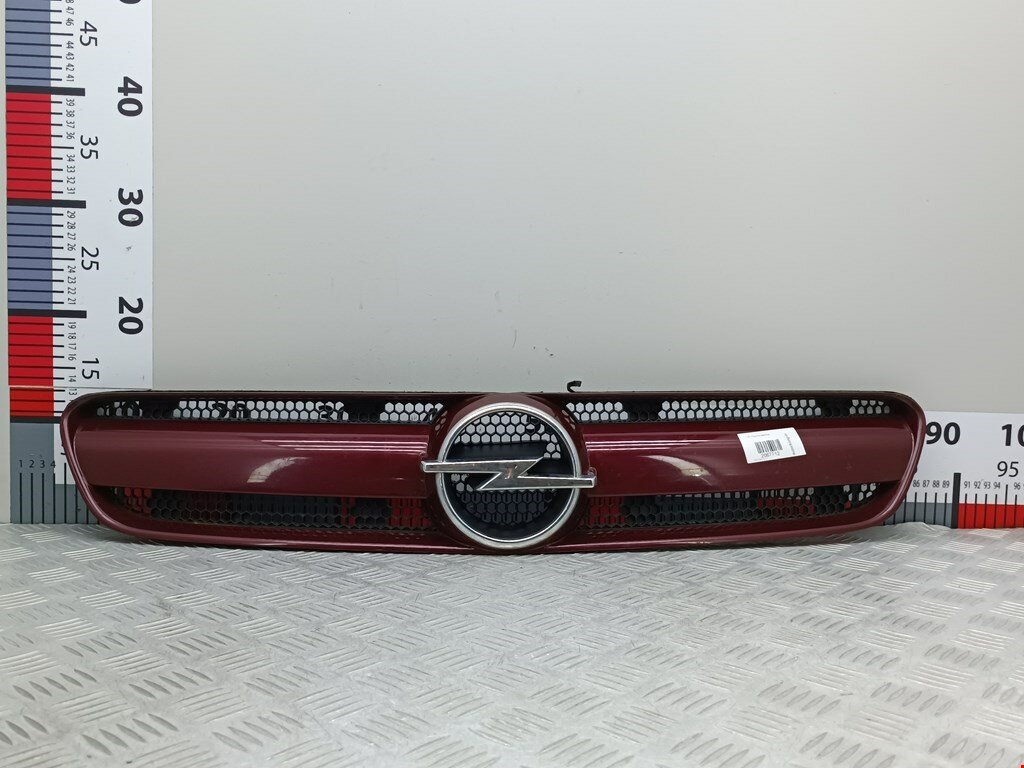 Решетка радиатора Opel Signum 93175241 арт. 2067712