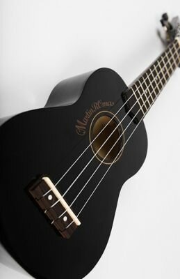Укулеле сопрано MARTIN ROMAS MR-21 BK чёрный