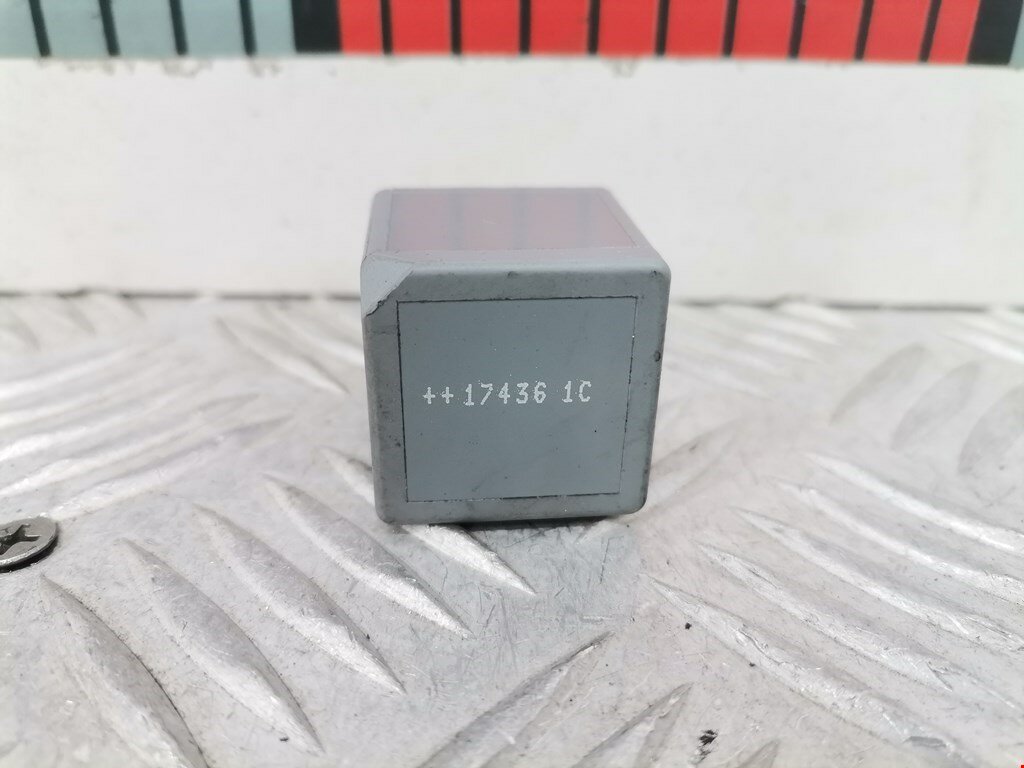 Реле Ford Transit Custom 1 1425754 арт. 2087183