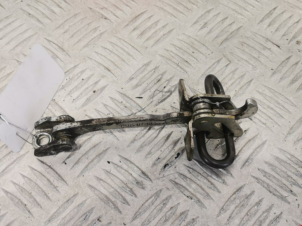 Ограничитель открывания двери передней Opel Corsa C 24413389 арт. 1537861