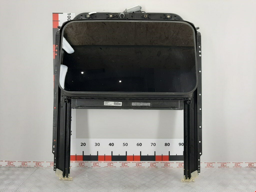 Люк Seat Leon 2 (1P) 5M0877071A арт. 678082