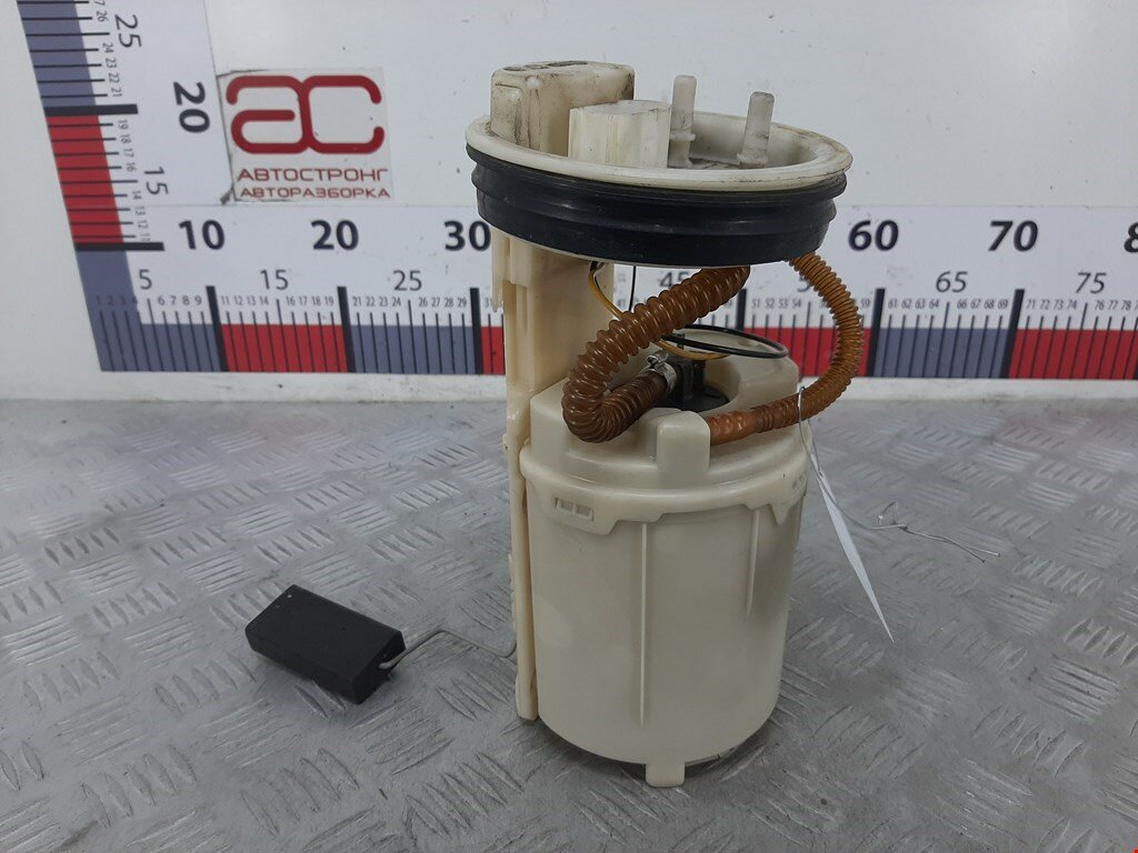 Насос топливный Volkswagen Golf 4 1J0919087J арт. 1714388