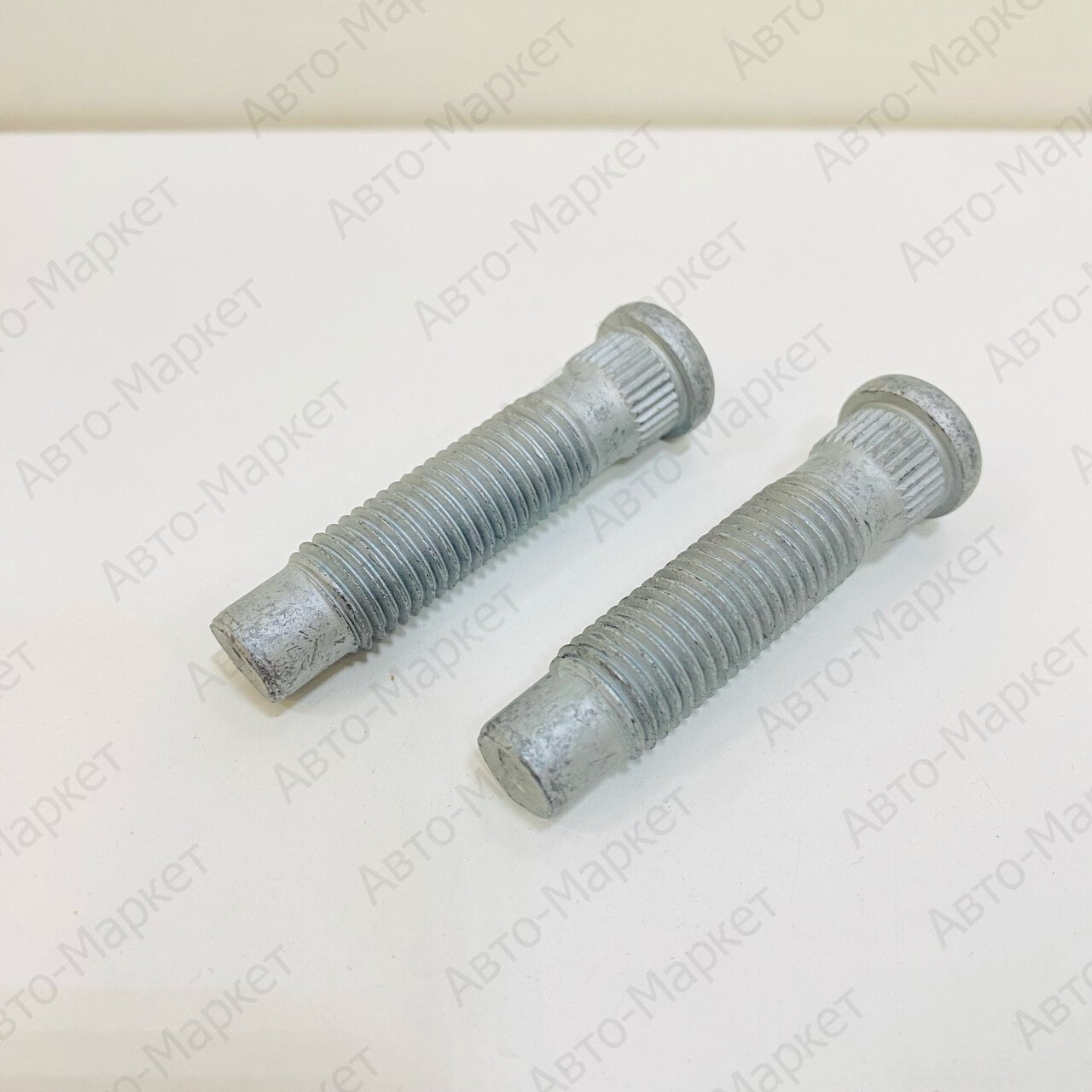 Шпильки колесные 2 шт для Шевроле Круз, Кобальт, Авео (Chevrolet Cruze, Cobalt, Aveo T300)