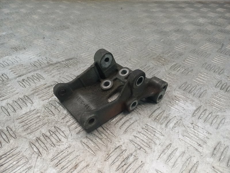 Б/У Кронштейн генератора Suzuki Kei / Сузуки Кей 0.7 K6A