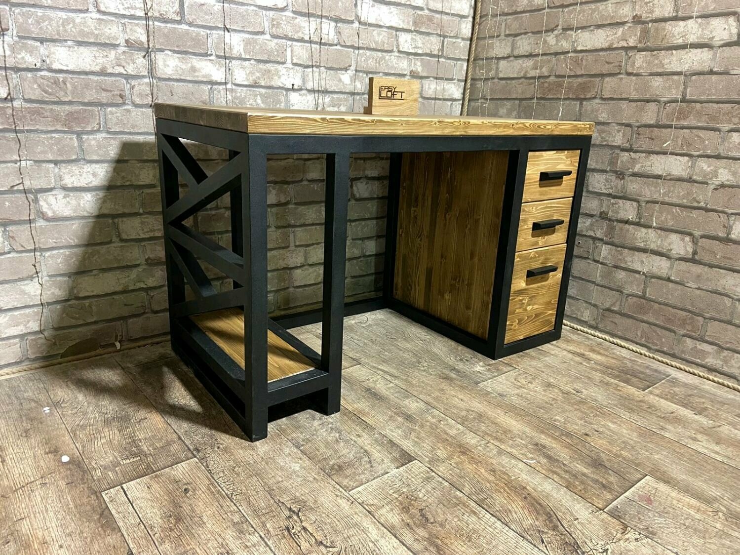 Стол EasyLOFT в стиле лофт, письменный, компьютерный, 130x60x75 см, цвет орех