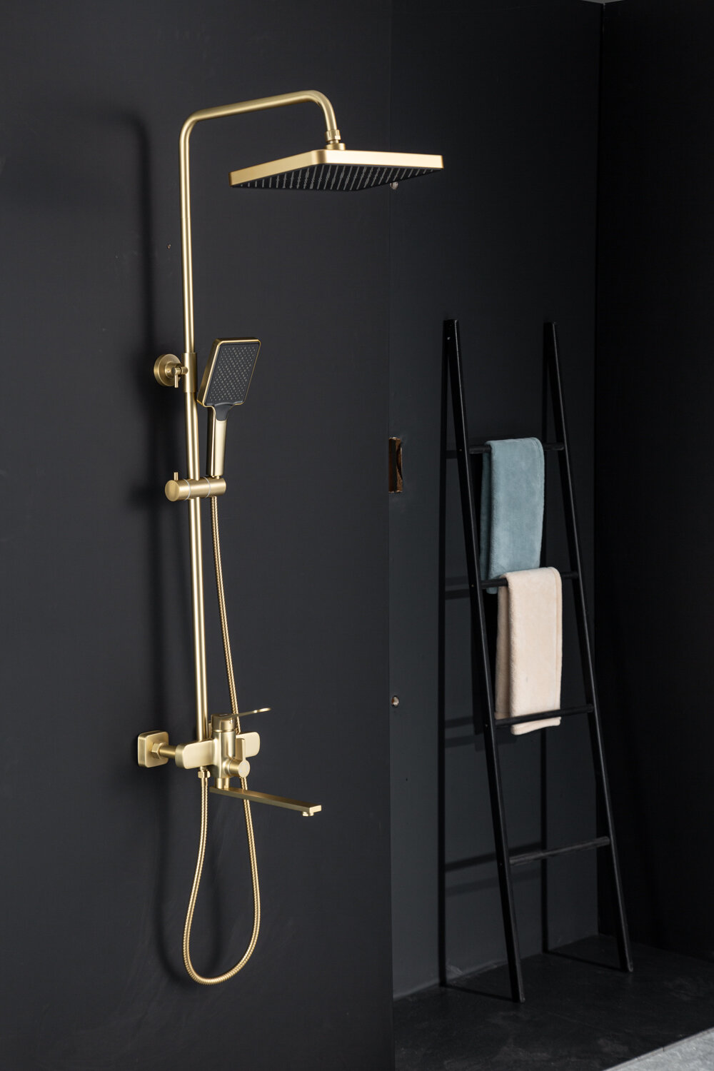 Душевая стойка Frap H61 F2461-3, латунь, нержавеющая сталь, ABS-пластик