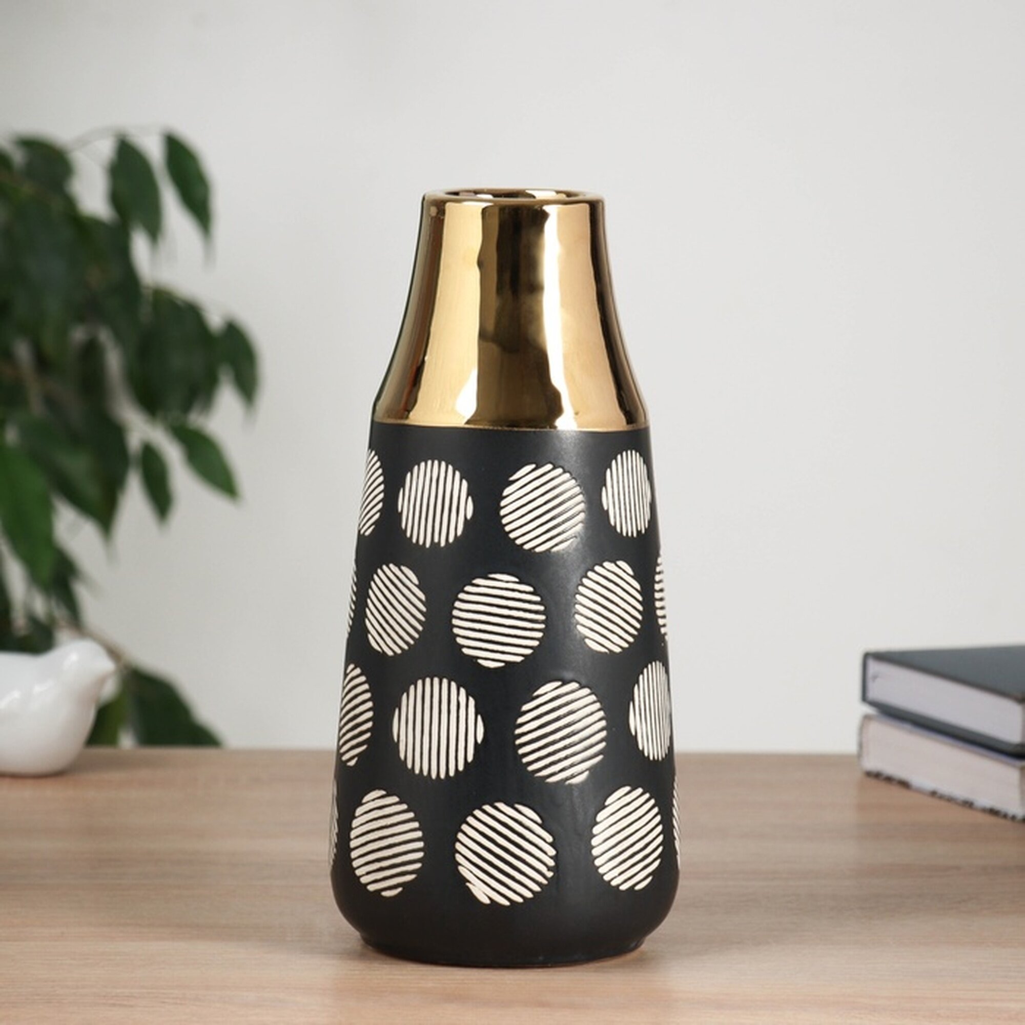 Керамическая ваза для цветов, сухоцветов «Луан», настольная, d-5 см, 25.5×11 см, чёрный