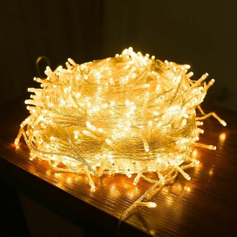 Эксклюзивная светодиодная уличная гирлянда Бахрома 50 м 400 ламп сетевое питание 220В