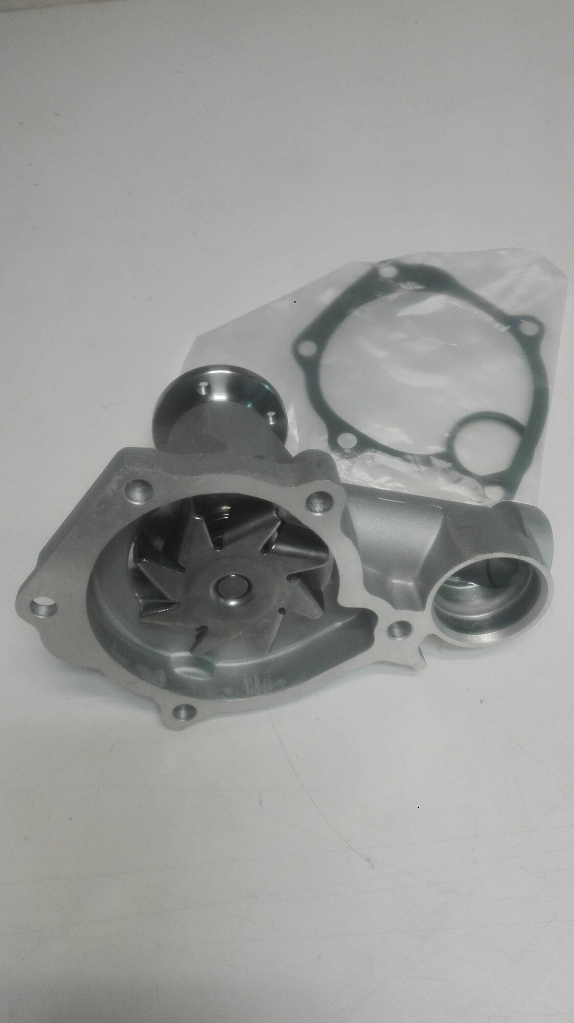 Насос водяной ZEKKERT Great Wall Hover H3 рестайлинг (2014-2016) [2.0 16V 5MT внедорожник 4X4]