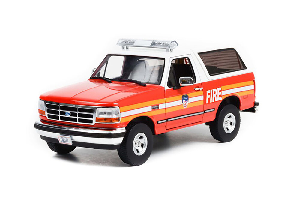 Модель коллекционная GREENLIGHT Ford bronco fire department new york city (fdny) 1996