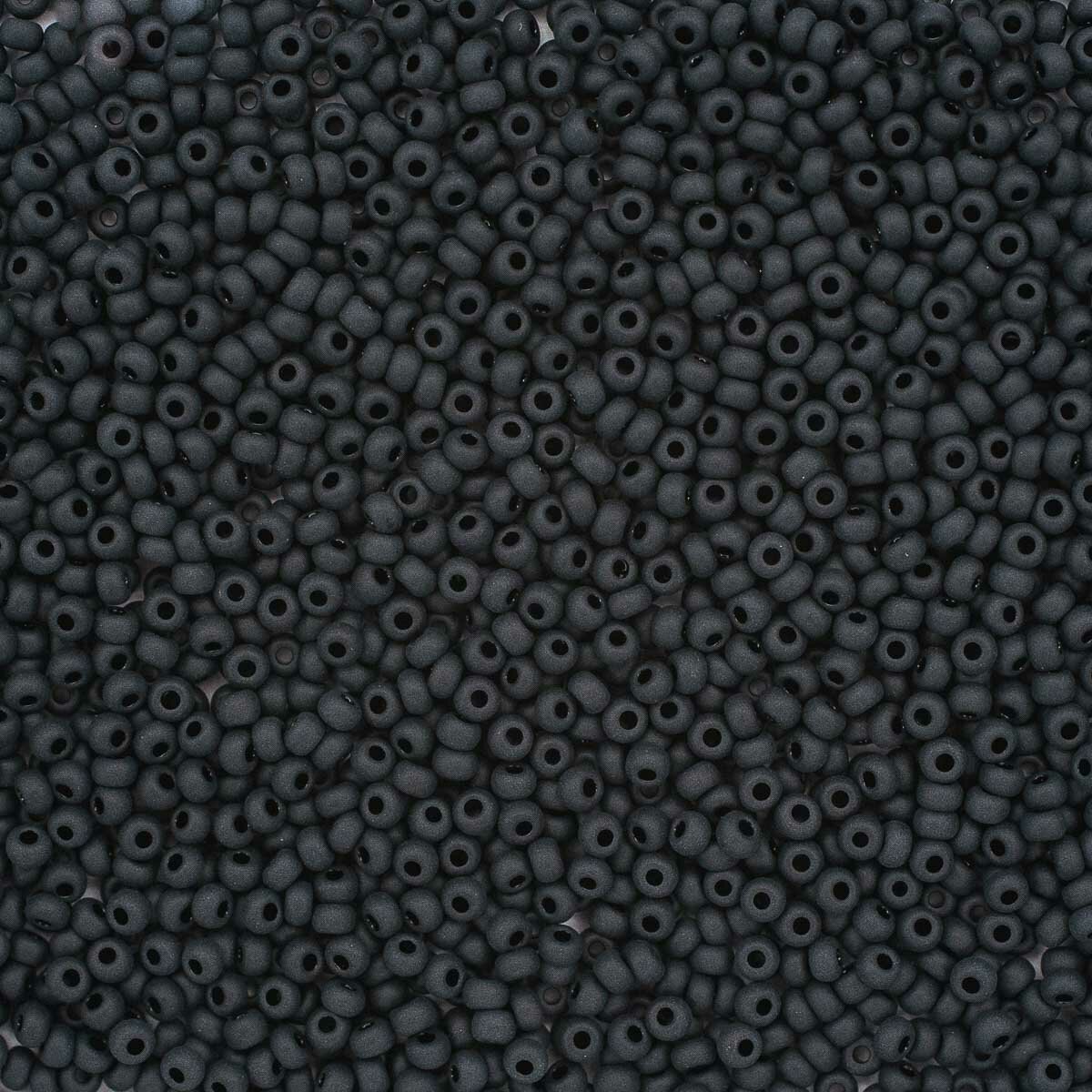 Бисер непрозрачный черный матовый 10/0, Preciosa, (23980) 331-39001-10/0, круглое отверстие, 20 гр, 5 упак