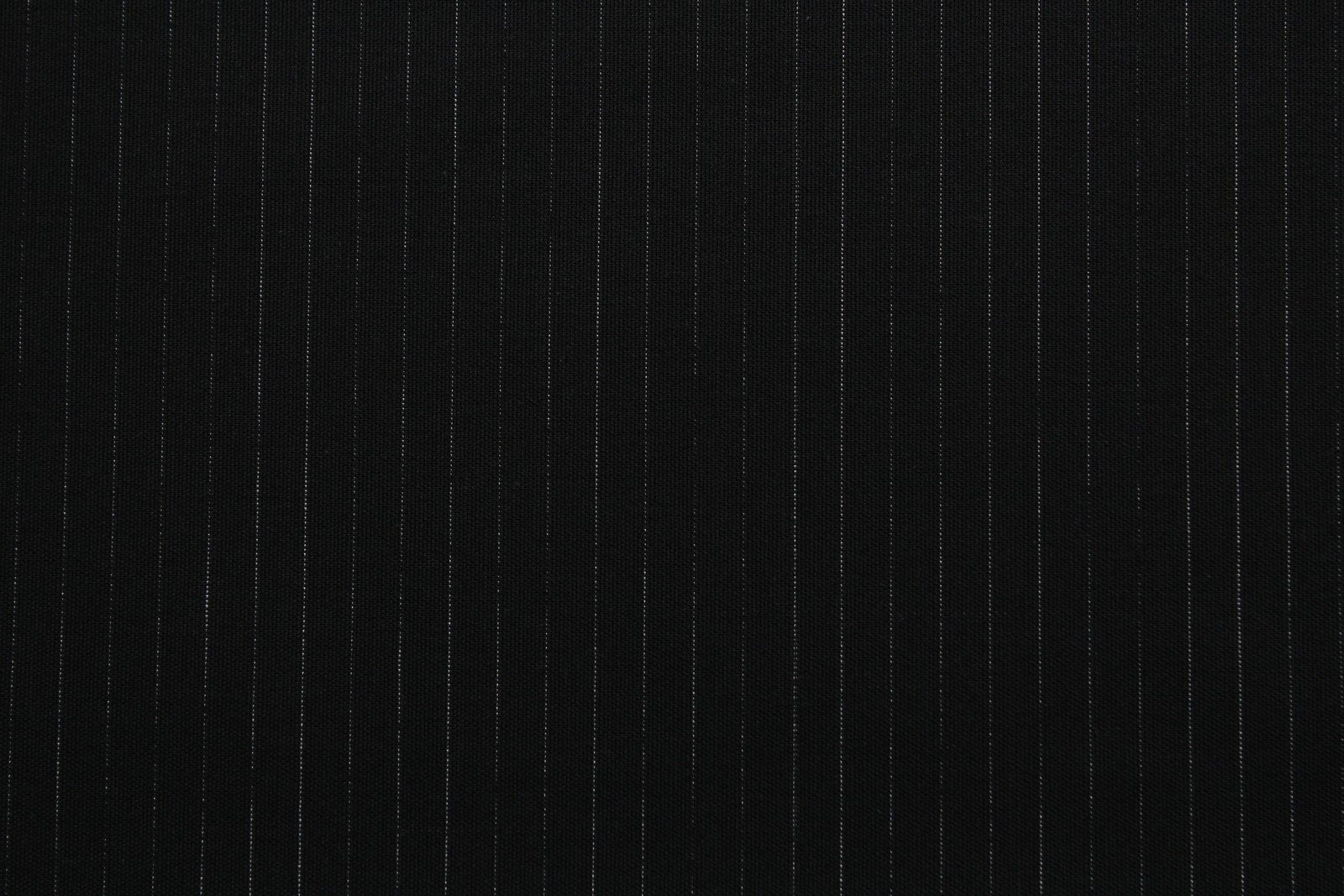 Ткань костюмная чёрная в белую полоску, ш150см, 0,5 м