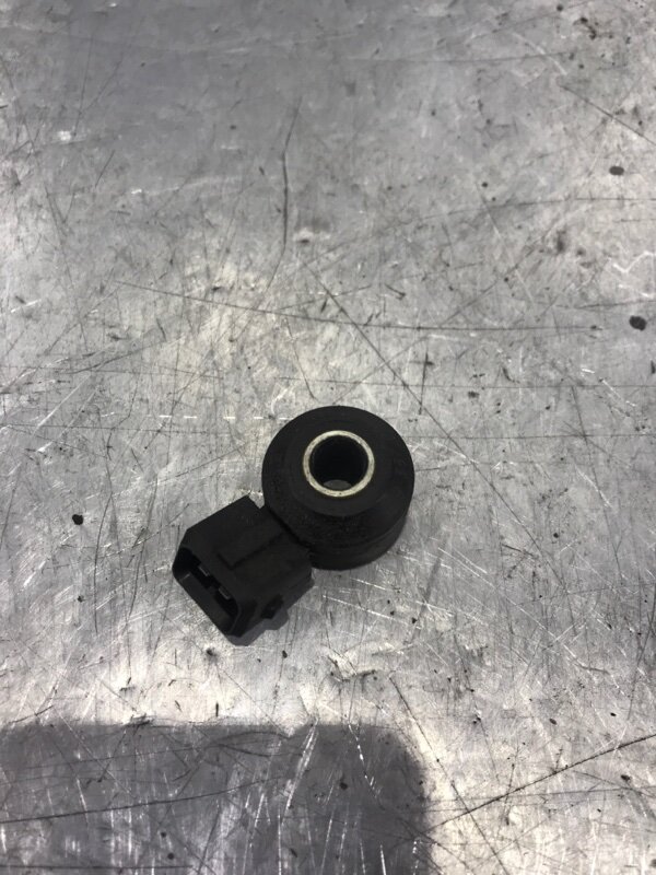 Датчик детонации Nissan Teana J31 QR20DE 2005-2008