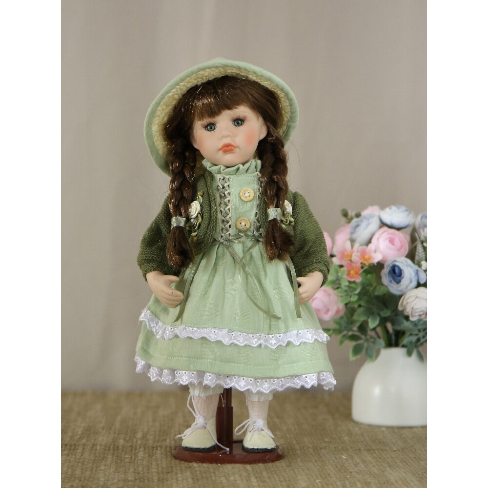 Polly Dolls YF-12592 Кукла фарфоровая 12- на подставке polly dolls