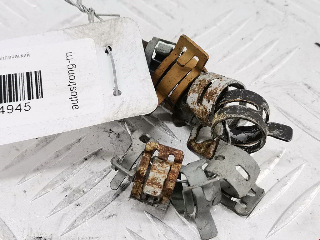 Хомут металлический Volkswagen Sharan 1 11617798304 арт. 1654945