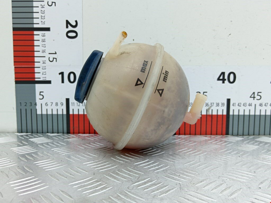 Бачок расширительный Volkswagen Polo 3 1H0121407A арт. 1802332