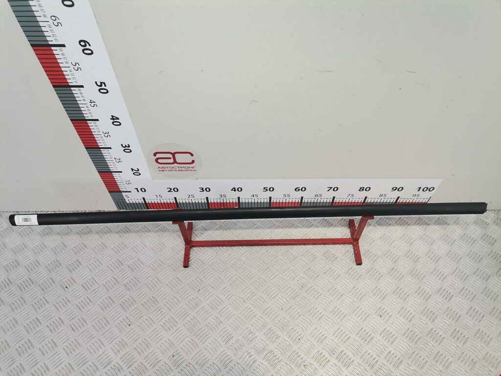 Накладка (молдинг) двери передней левой Volkswagen Golf 4 1J3853515 арт. 1927237