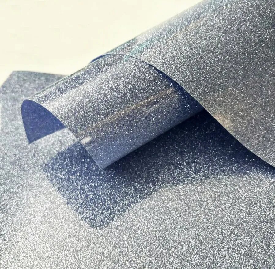 Термотрансферная плёнка глиттер, цвет Голубое Серебро, с фактурным эффектом металлических искрящихся блёсток, размер 25х50см, продается в рулоне