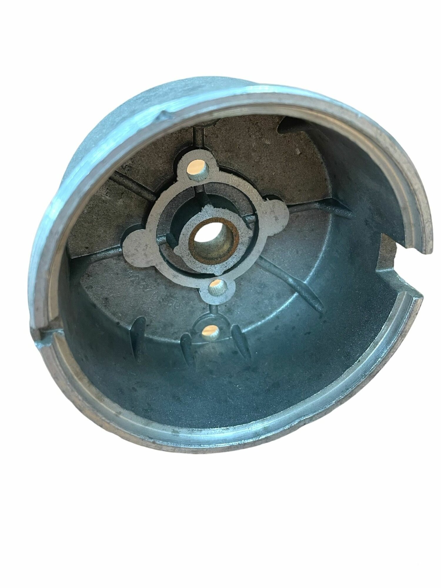 42.3708300ВТ Крышка стартера задняя ГАЗ, УАЗ дв. ЗМЗ-402,406 с/к