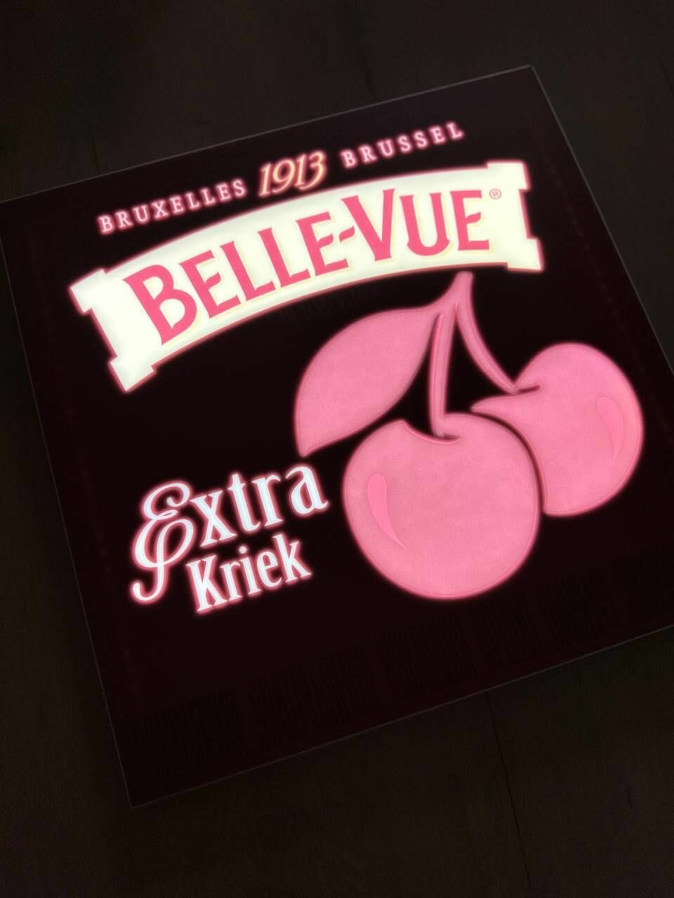 Световая рекламная панель Belle-Vue (Бель-Вью)