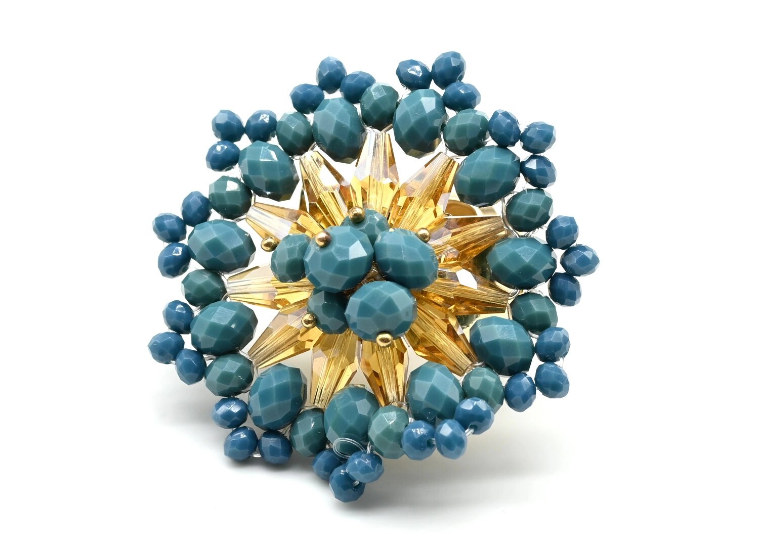 Кольцо, циркон