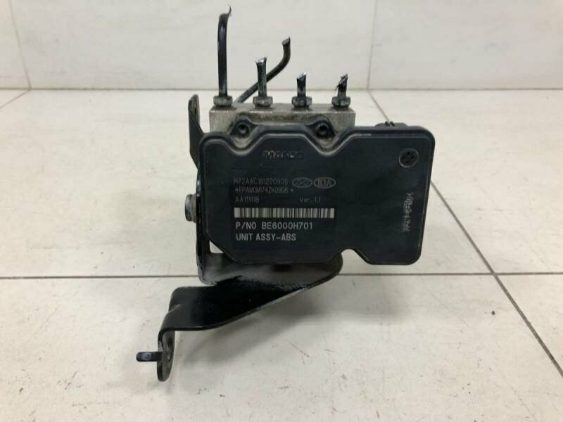 Блок ABS насос Hyundai Solaris 2010-2017 кат.номер: 589204L100