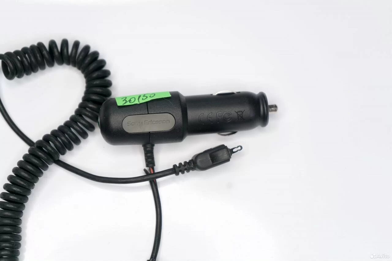 Автомобильное зарядное устройство sony ericson