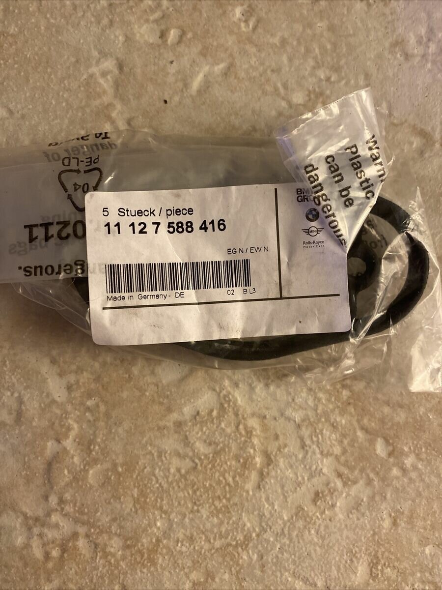 11127588416 Профильная Прокладка ! Bmw 1' E82, E88, F20, Lci, F21, F52, 2' F22, F23, F45 Active Tou BMW арт. 11127588416