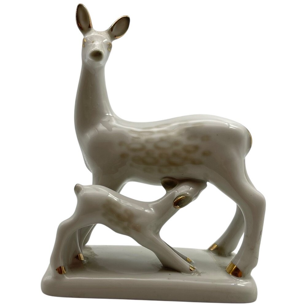 Фарфоровая статуэтка "Олениха с оленёнком" 1973-1991 гг. Автор М. А. Моцак, Полонне ЗХК, СССР