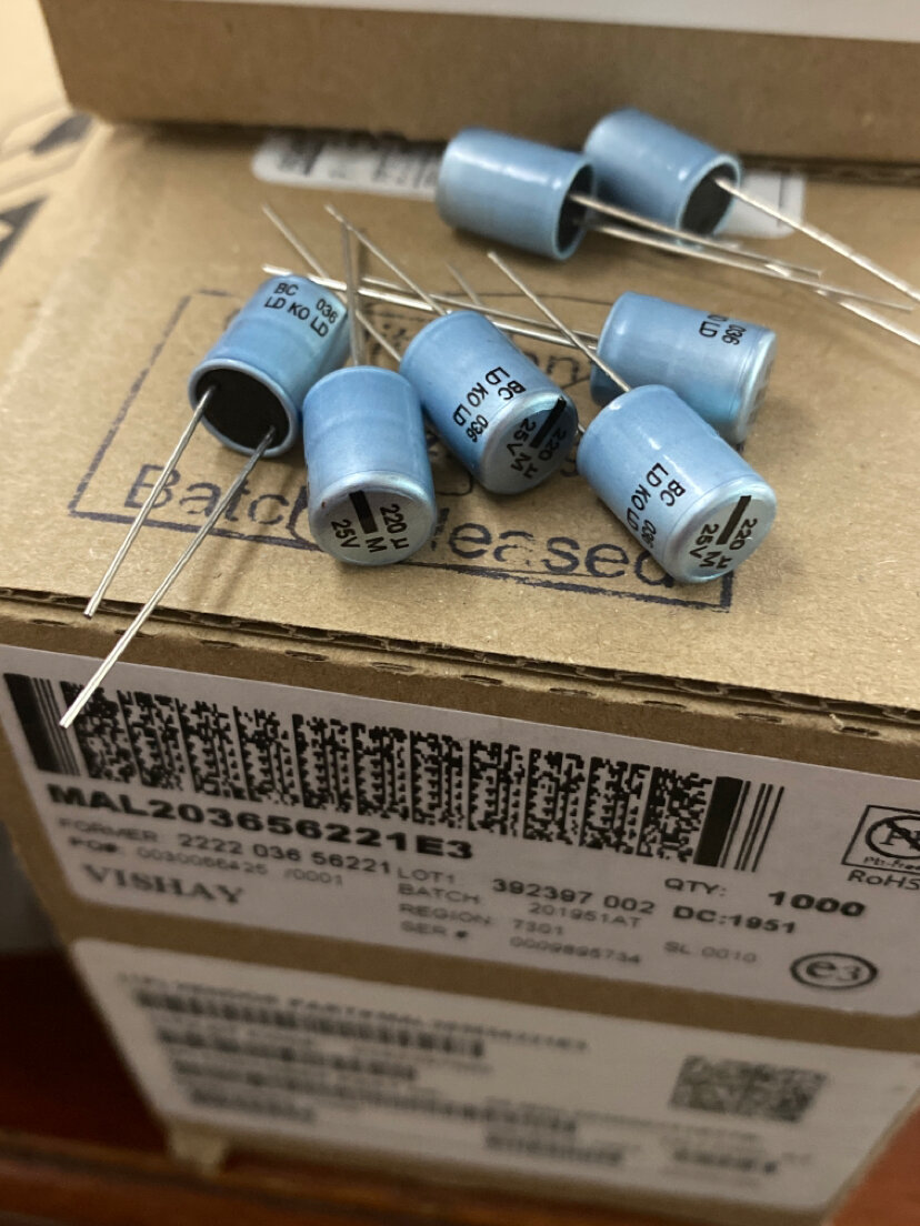 VISHAY 036 Серия MAL203656221E3 25V220UF Аудио Электролитические конденсаторы 1шт цена