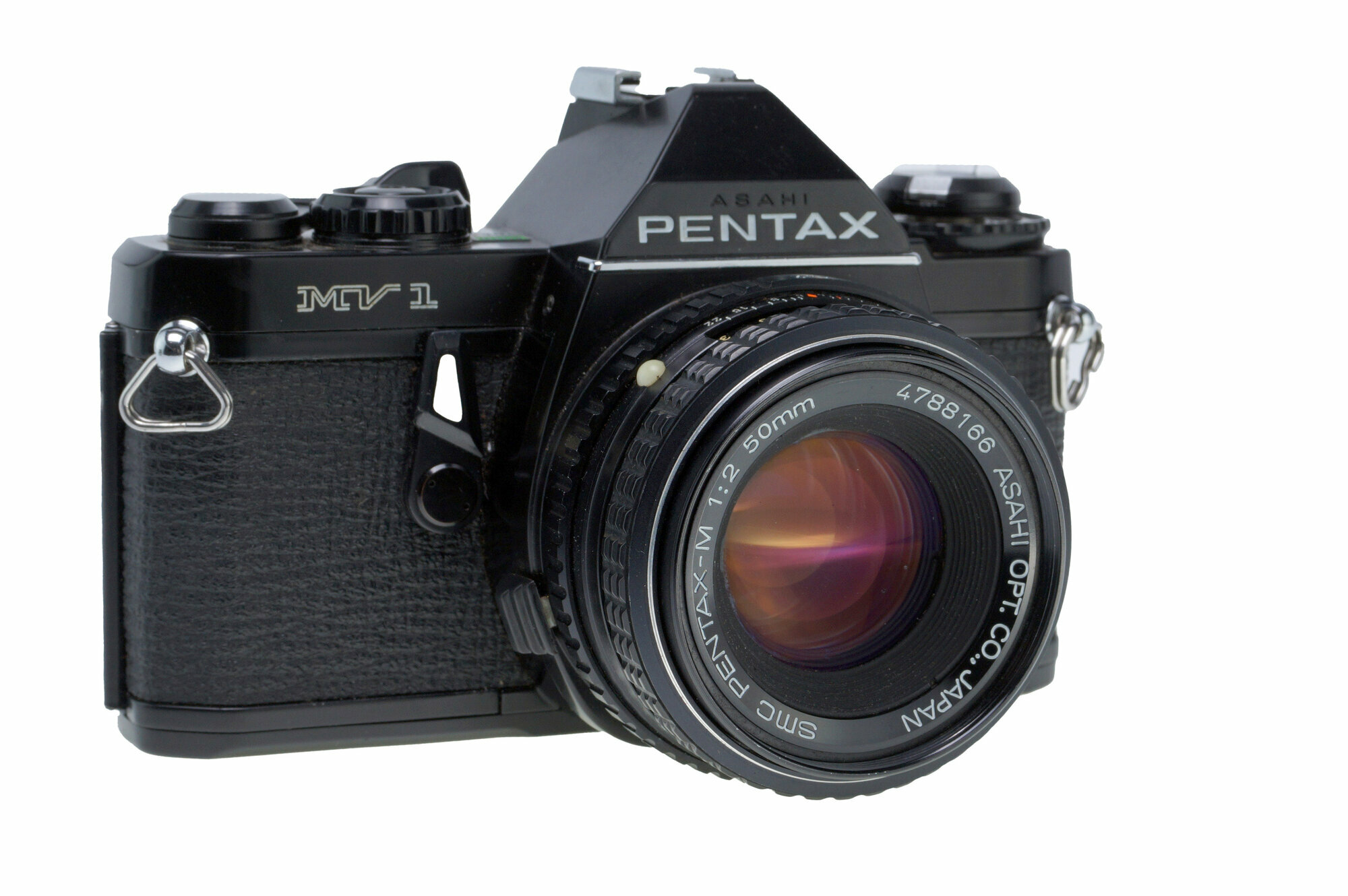 Pentax MV1 с объективом SMC Pentax-M 50mm f2