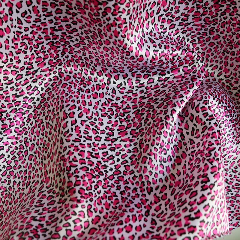 Атласная ткань Charmeuse, леопардовый принт, FABRIC SHIPPER