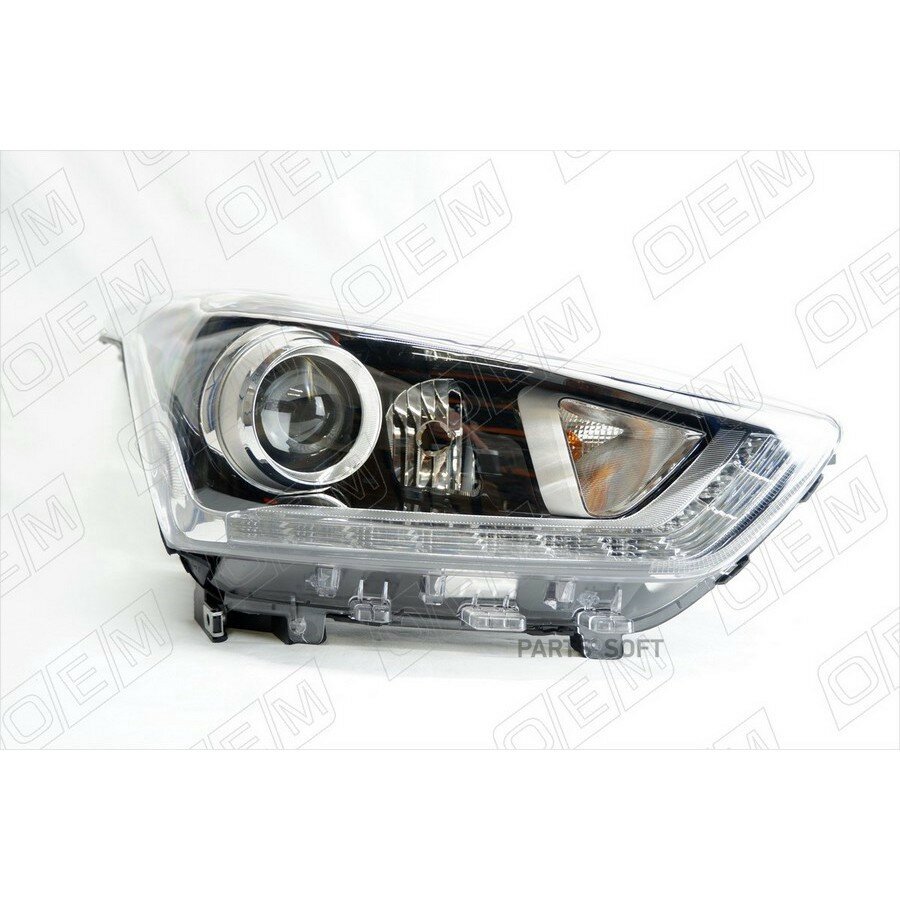 Фара правая от официального дистрибьютора, OEM, артикул OEM0132FR