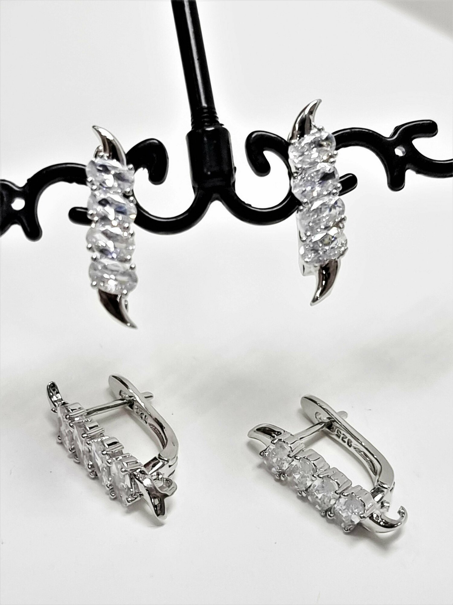 Швензы со стразами "Колосок". Родий. 4шт.