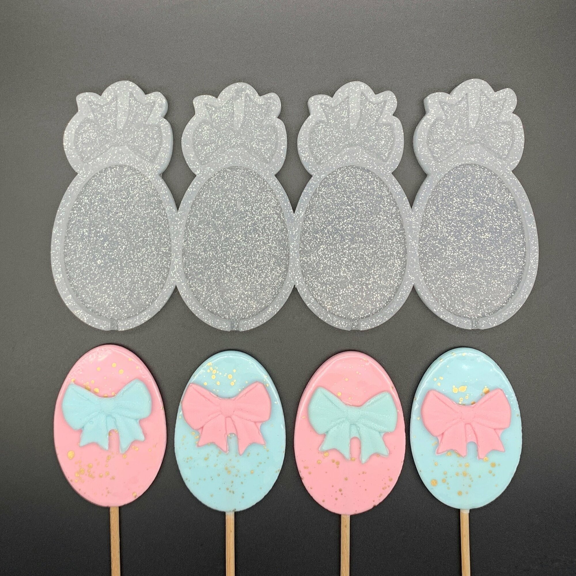 Силиконовая форма молд для леденцов и шоколада Яйцо с бантиком